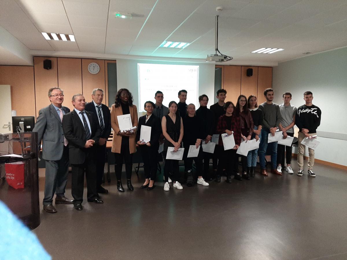 à savoir -Lycée des métiers G. Cisson